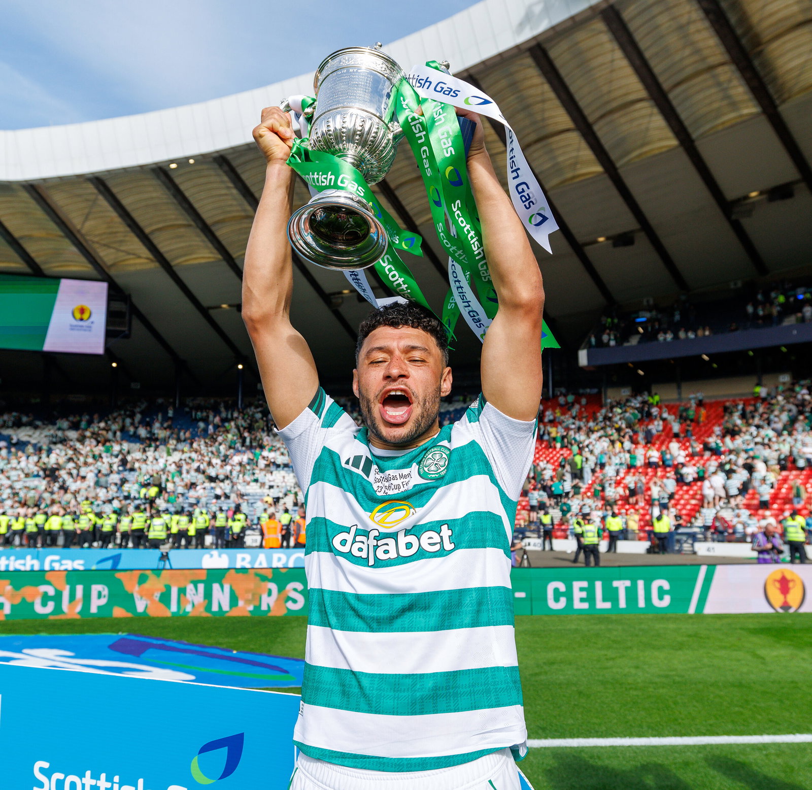 Perrie Edwards opens up on unforgettable Celtic title-winning day ...